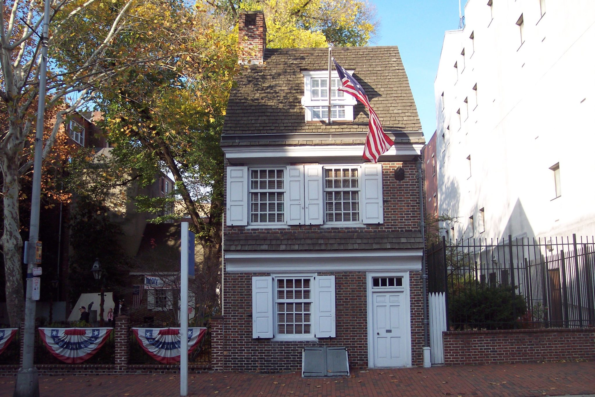 Betsy Ross | The Glinda Factor